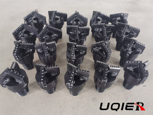 Triple blade composite blade  PDC bit